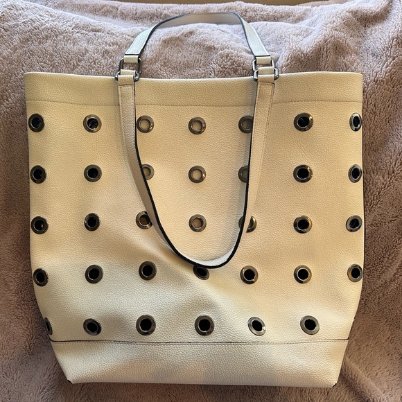 Neiman Marcus | Bags | Neiman Marcus Tote | Poshmark